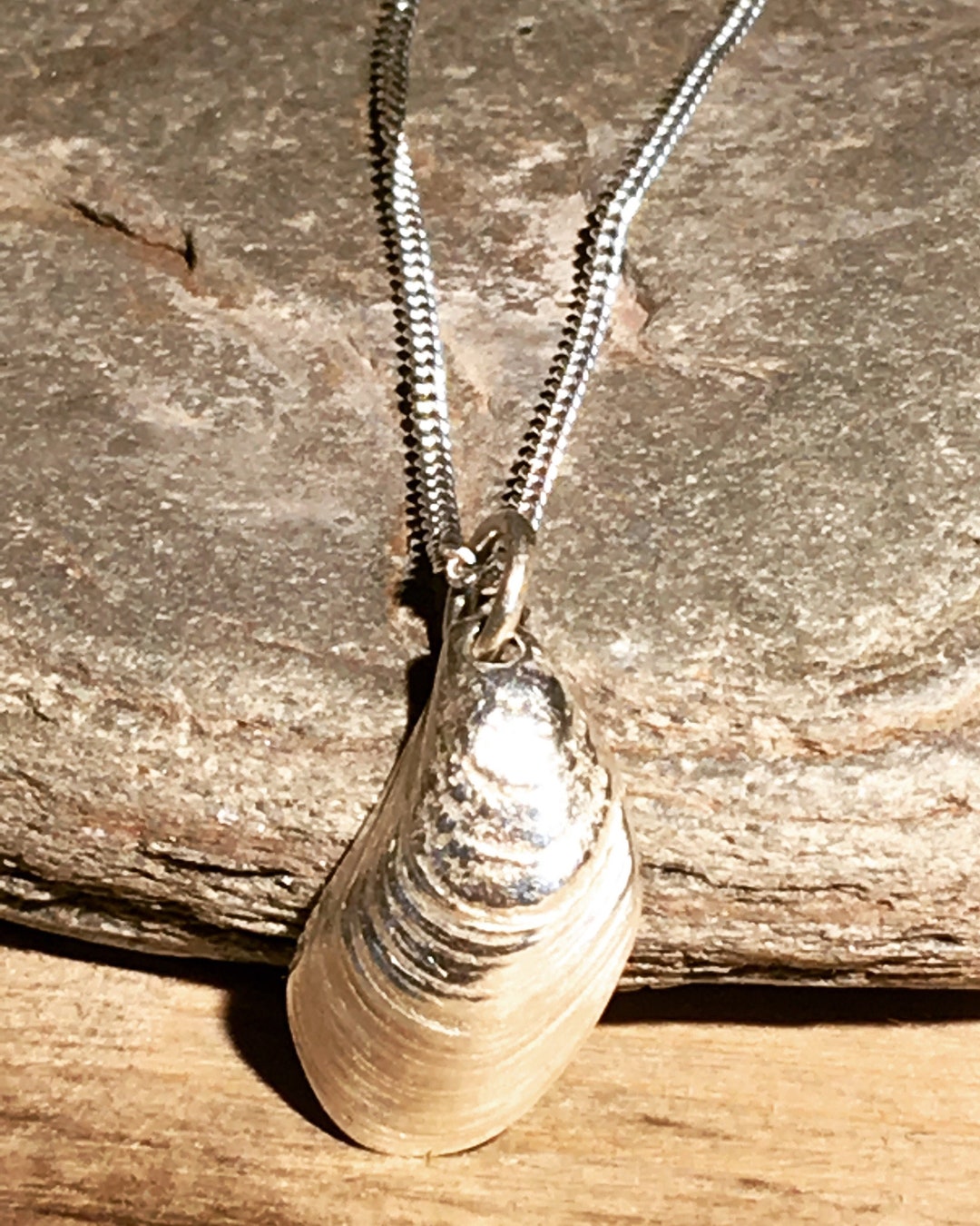 Silver Mussel Shell Necklace - Etsy