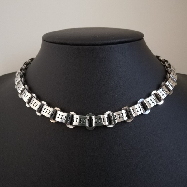 Silver Book Chain - Etsy