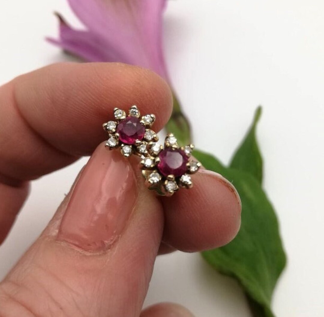 14ct Gold and Ruby Vintage Cluster Earrings With Hand Crafted Flower ...