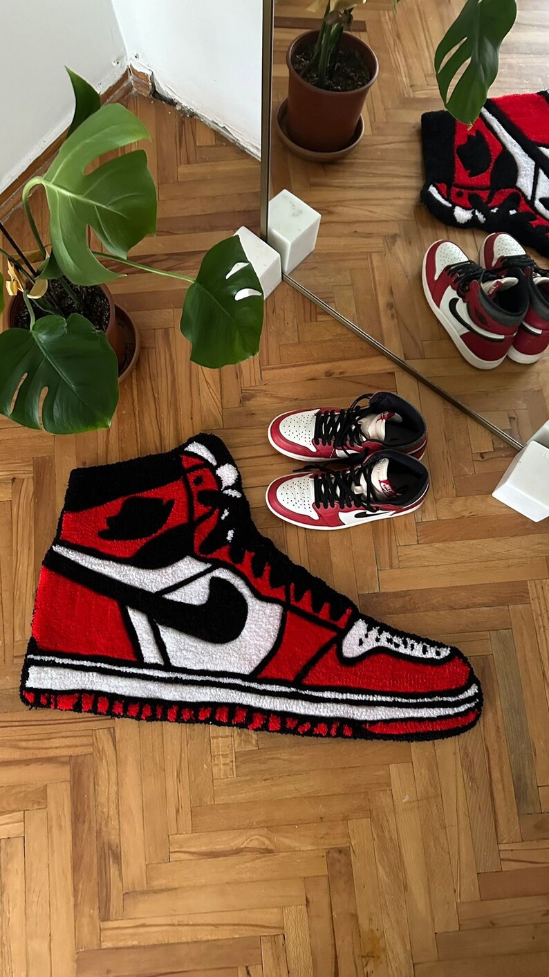 Handmade Nike Jordan 1 High Chicago Sneaker Tufted Rug / Wall Hanging ...
