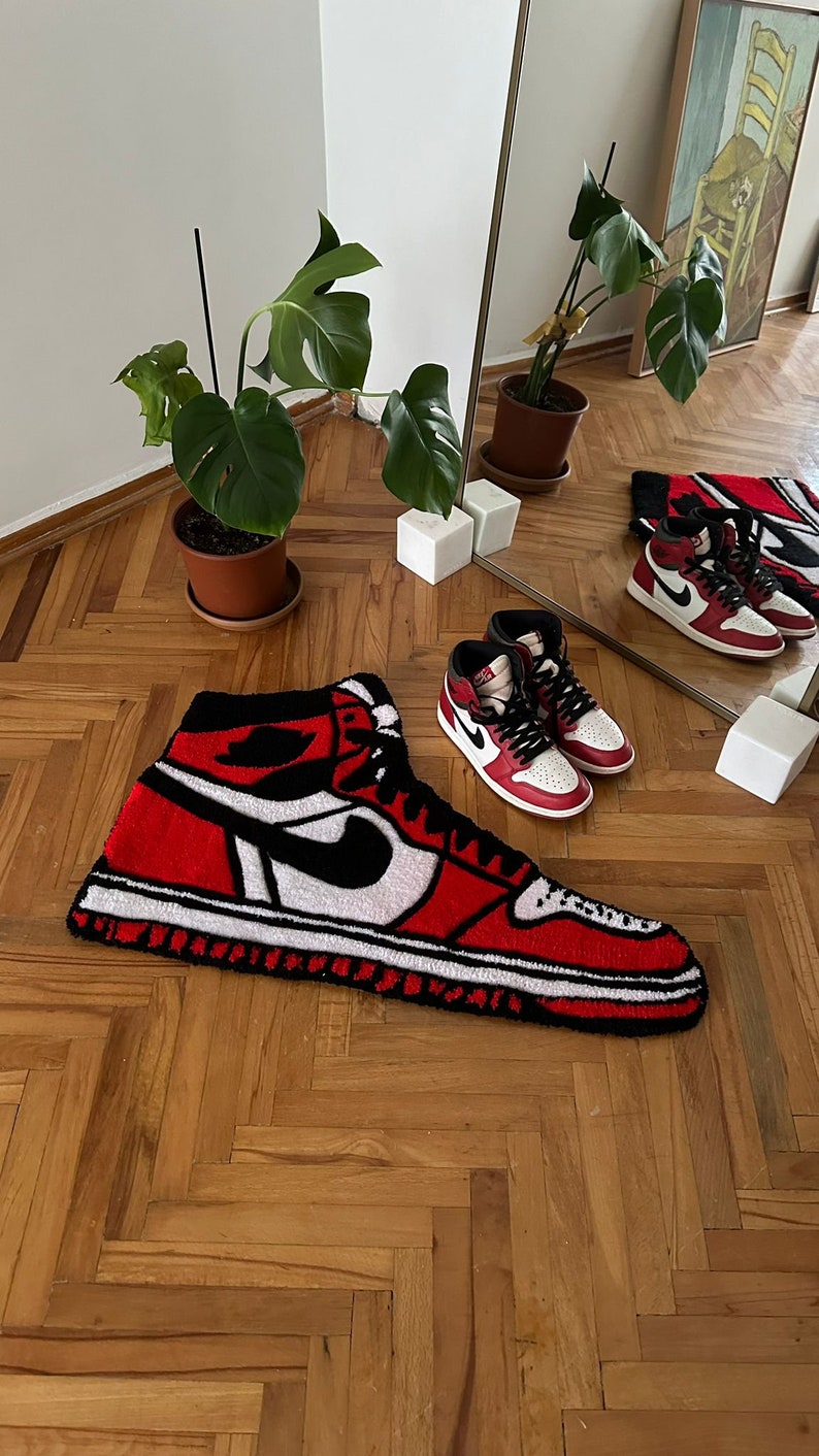 Handmade Nike Jordan 1 High Chicago Sneaker Tufted Rug / Wall Hanging ...
