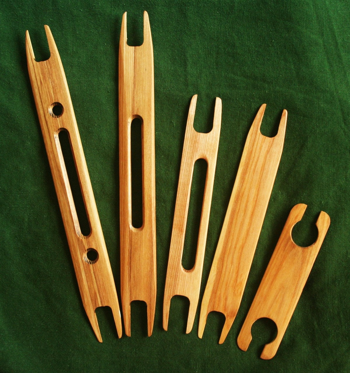 Shuttle - Weaving Tools, Weaving, Loom Parts, Medivial Craft, Viking ...