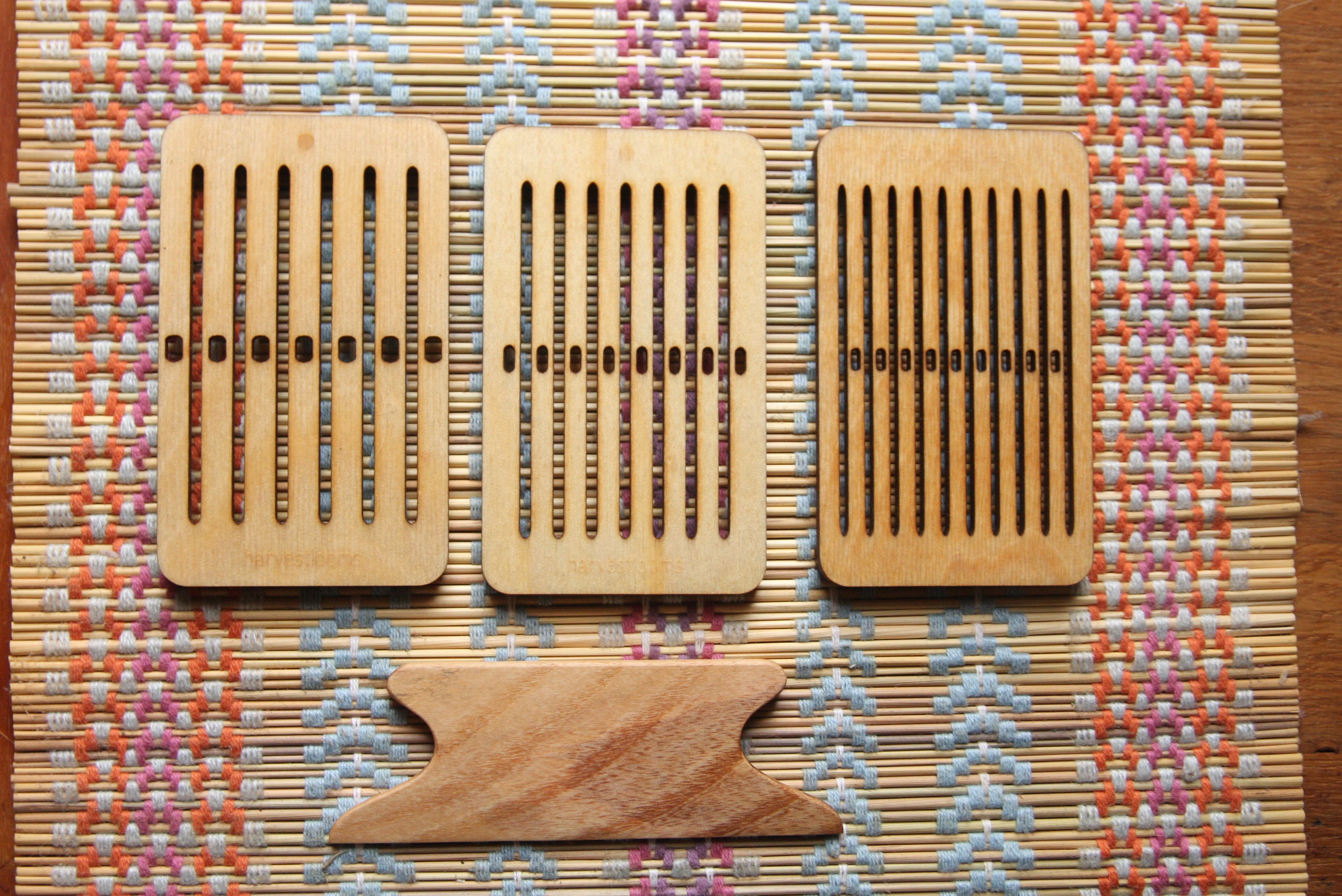 Small Loom With Beveled Shuttle, Hardwood, Little Loom, Backstrap Loom ...
