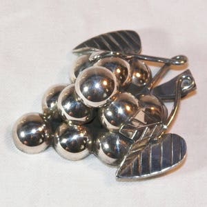 Sterling Silver Grape Bushel Pendant/pin, 925 Designer Grapes Pendant ...