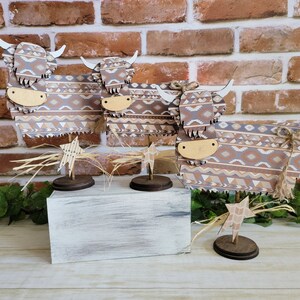 Highland Cow Shelf Sitters, Farmhouse Cow Shelf Decor - Etsy