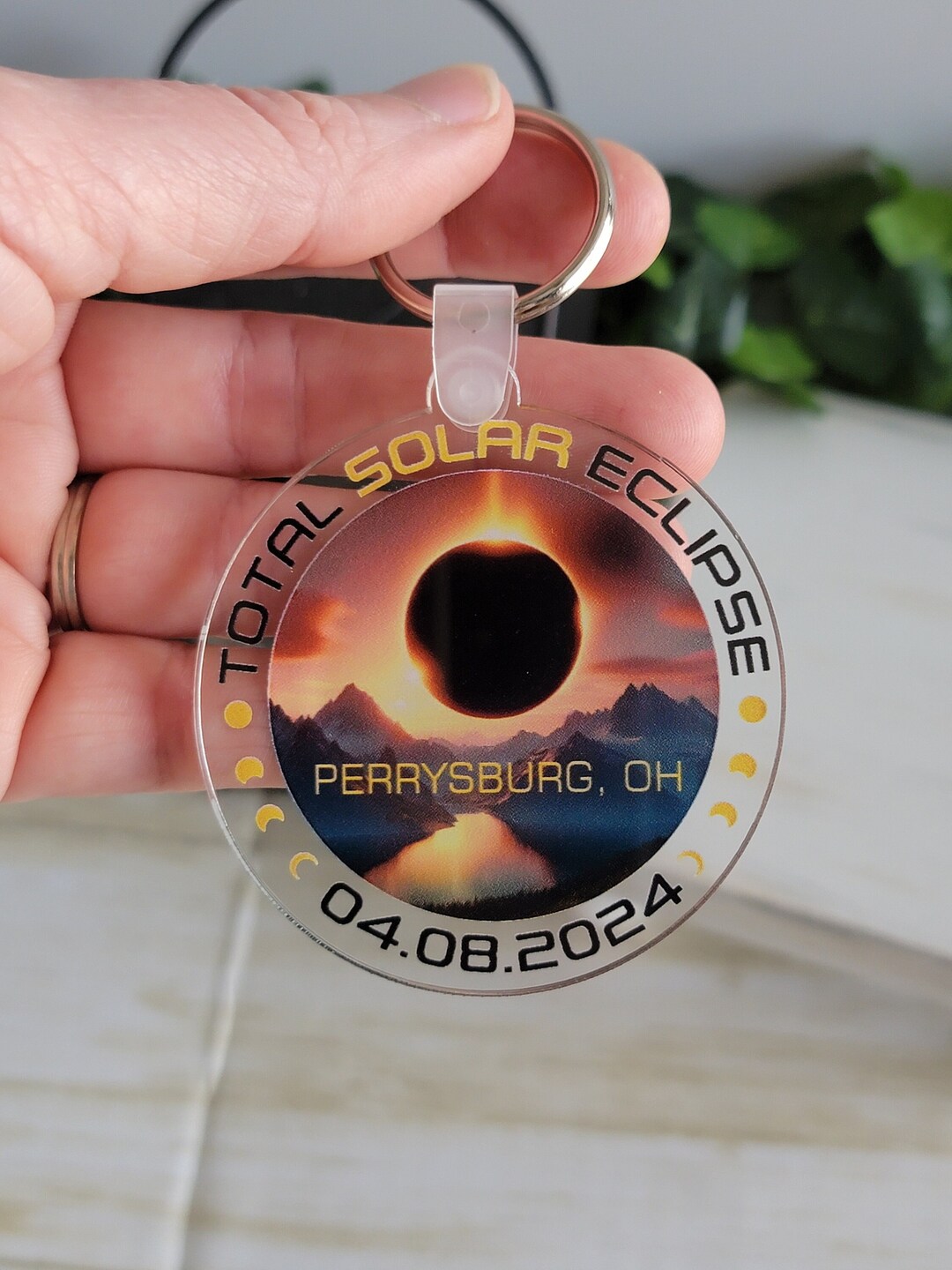 Solar Eclipse 2024 Keychain, Eclipse Keepsake, Custom Keychain - Etsy