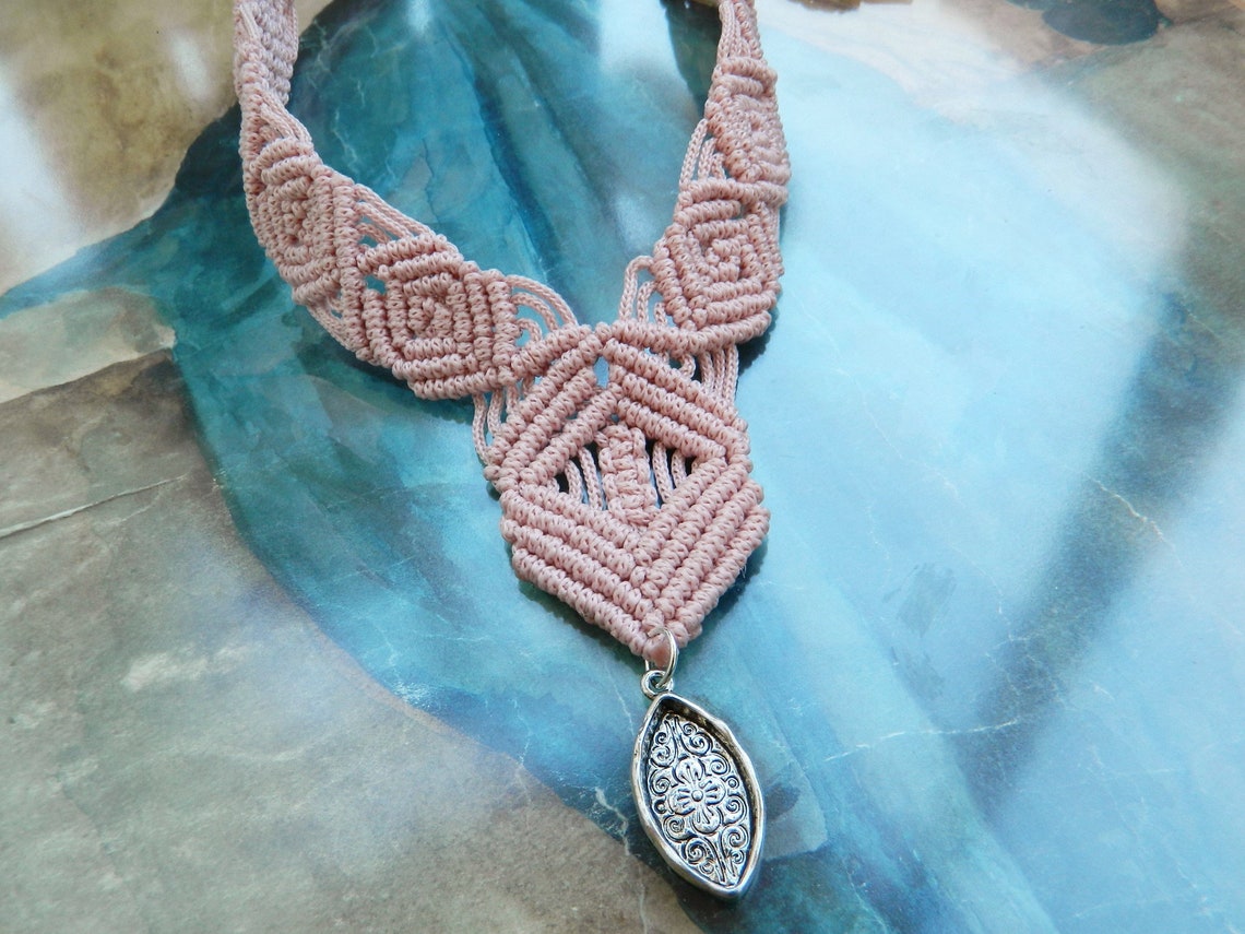Macrame Choker Necklace, Pendant Macrame Necklace, Macrame Jewelry ...