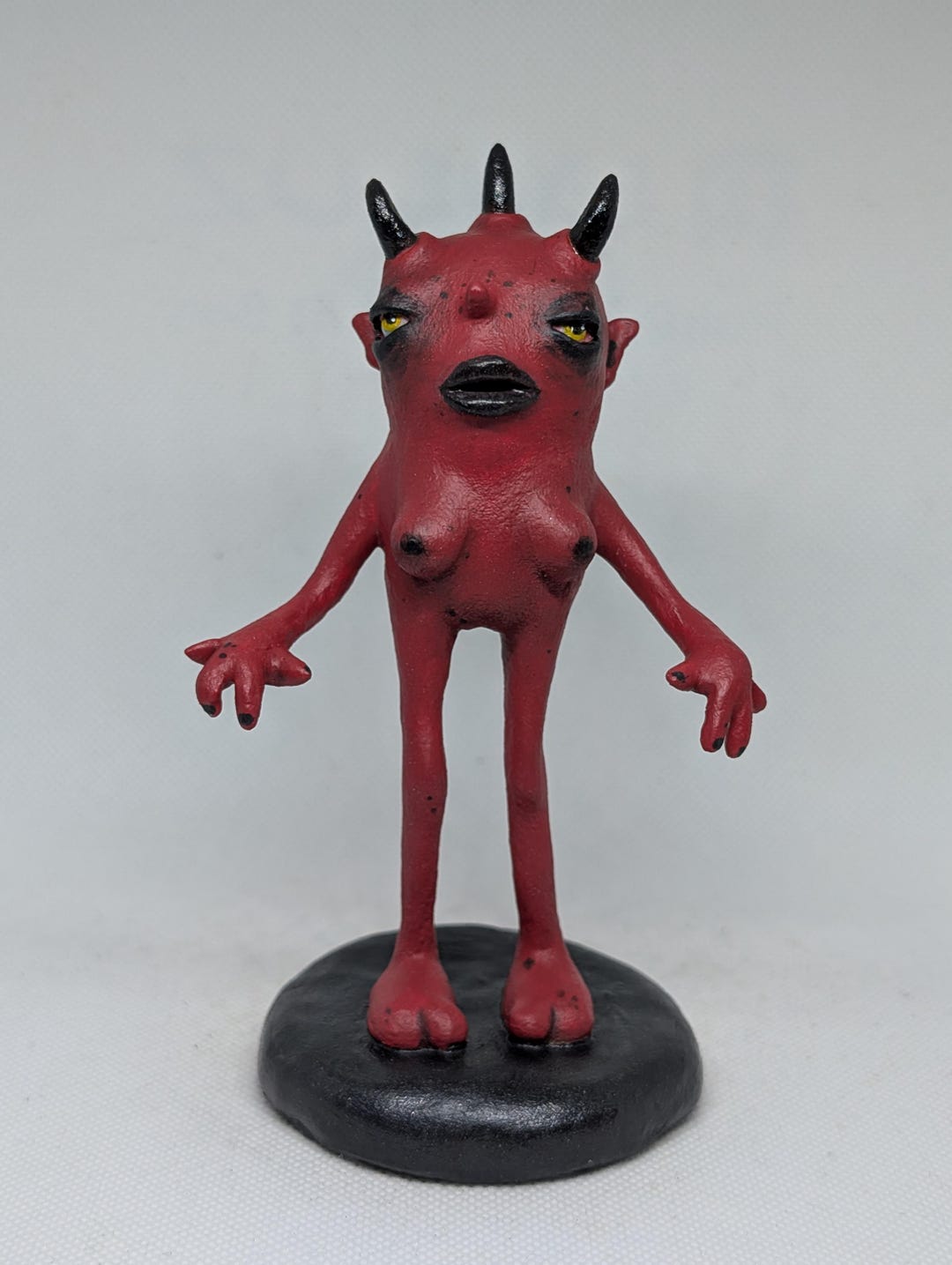 Female Demon Sculpture, She Devil Art, Creepy Cute, Weird Art, Little ...