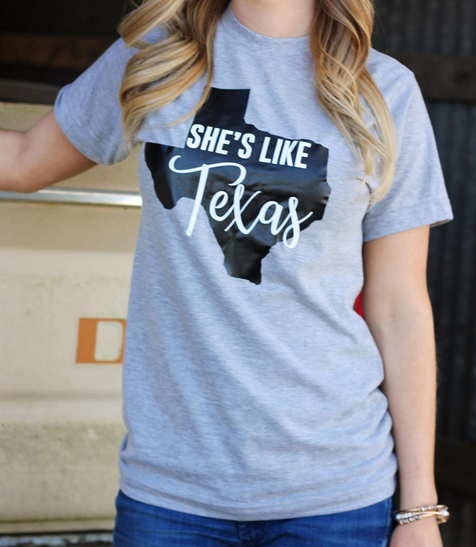 She's Like Texas // Texas Country Music T-shirt - Etsy