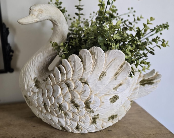 Aged White Swan Planter Moss Look Farmhouse Style Garden Patio Plants ...