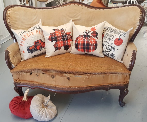 Cottage Style Settee
