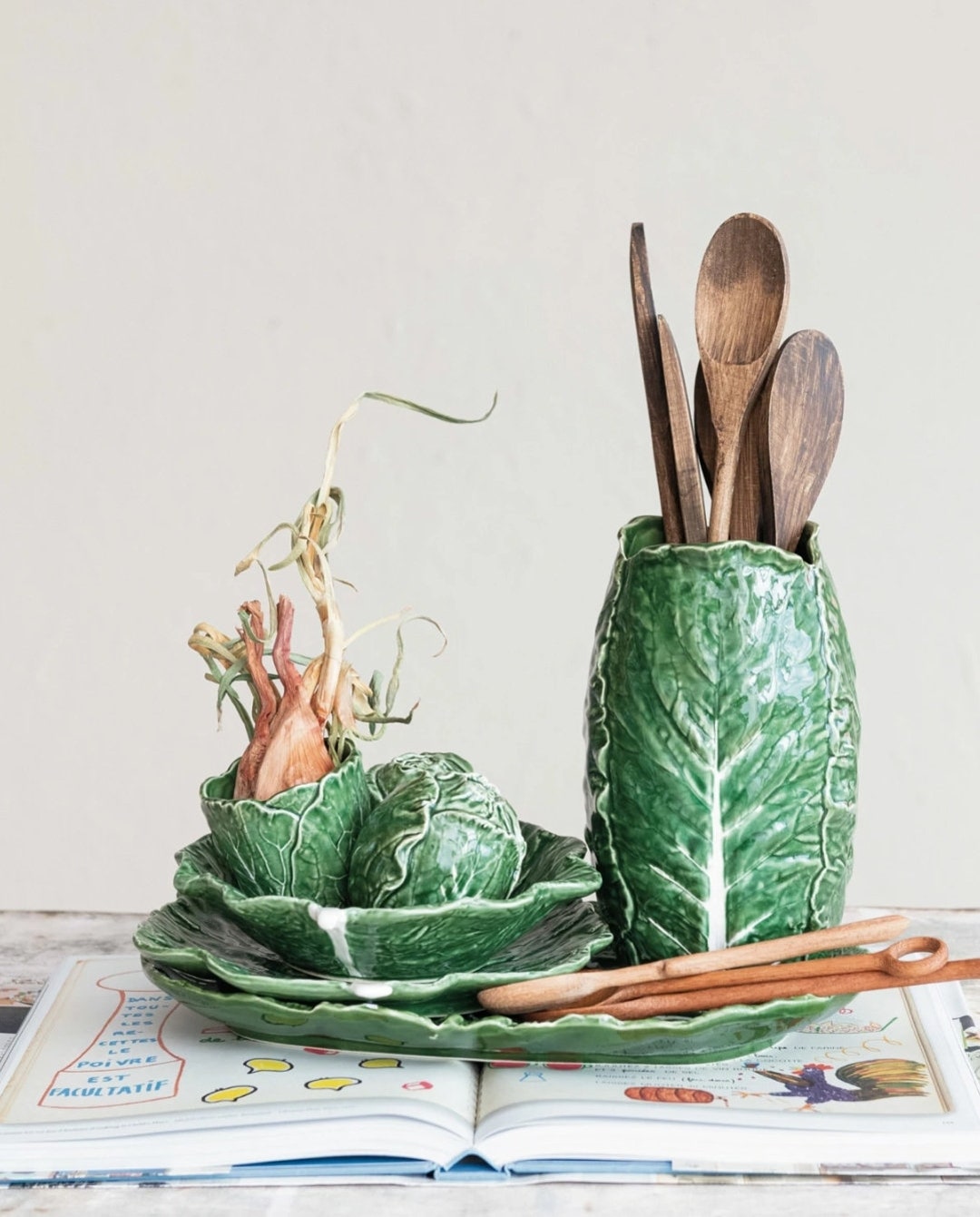 Green Cabbage Cabbageware Serving Platter Leaf Ceramic Spring Easter ...