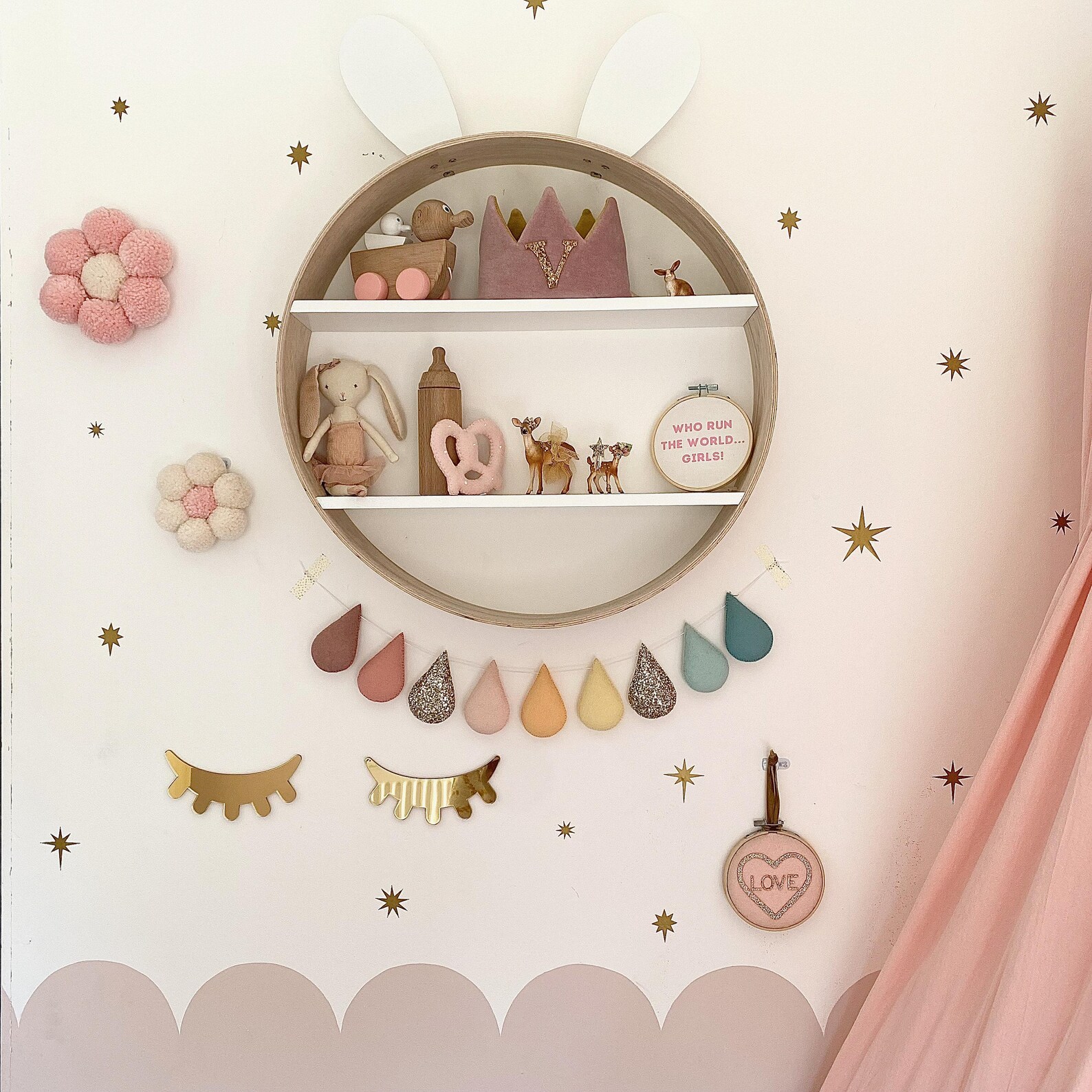 Cluster Star Wall Decals for Kids Rooms, Celestial Wall Stickers ...