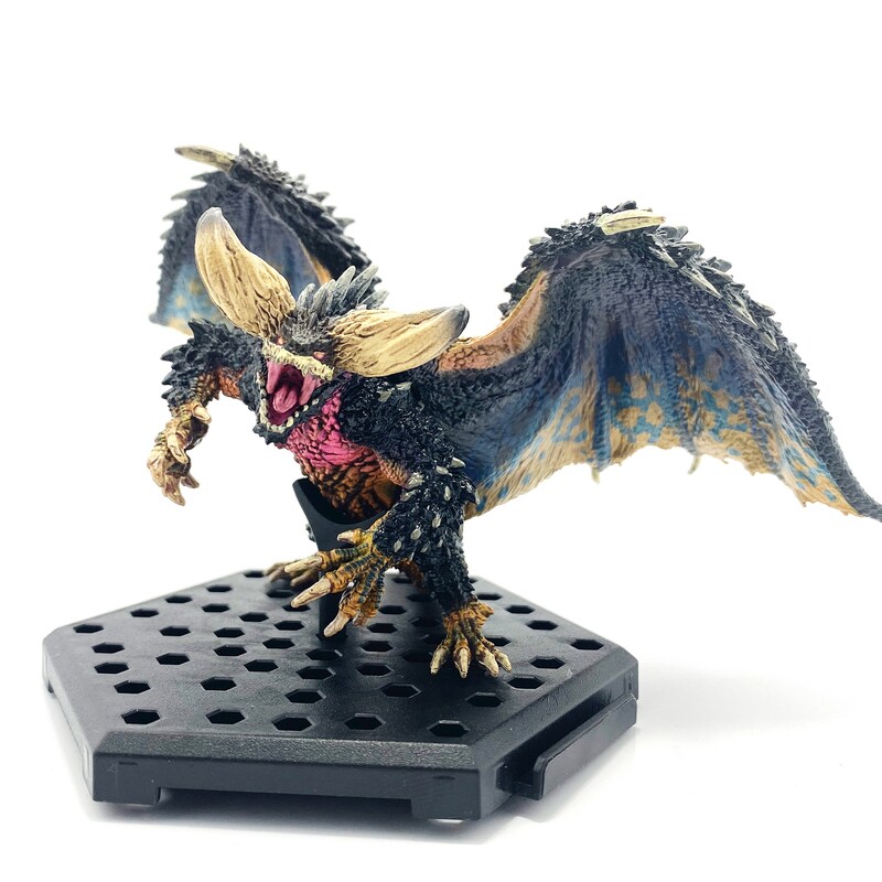 Monster Hunter World Statue - Etsy