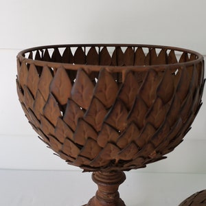 Globe Shaped Centerpiece With Leaves and Lid - Etsy