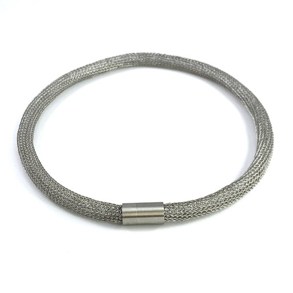 Mesh Tube Necklace - Etsy