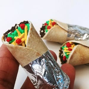 Christmas Ornament - Burrito Christmas Tree Decoration, Funny Gift ...