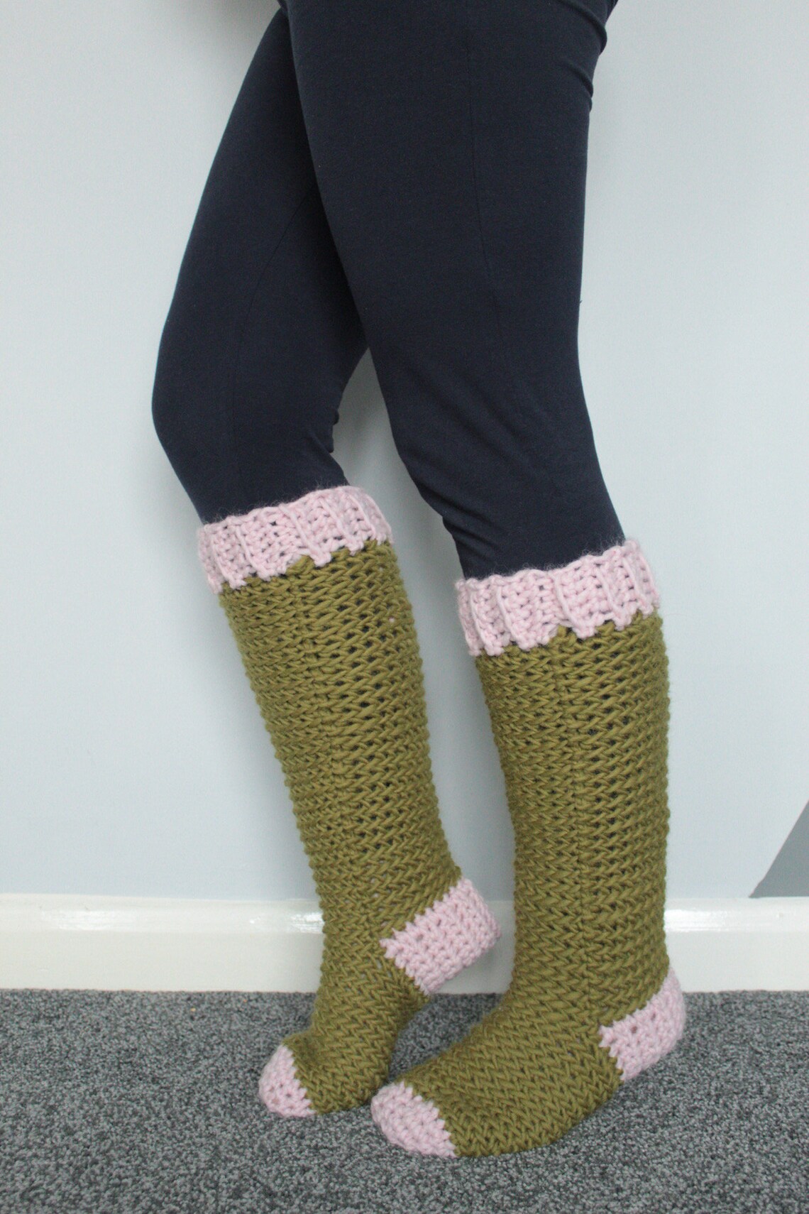 Chunky Crochet Socks Pattern/ Crochet Slipper Socks/ Knee High Crochet ...