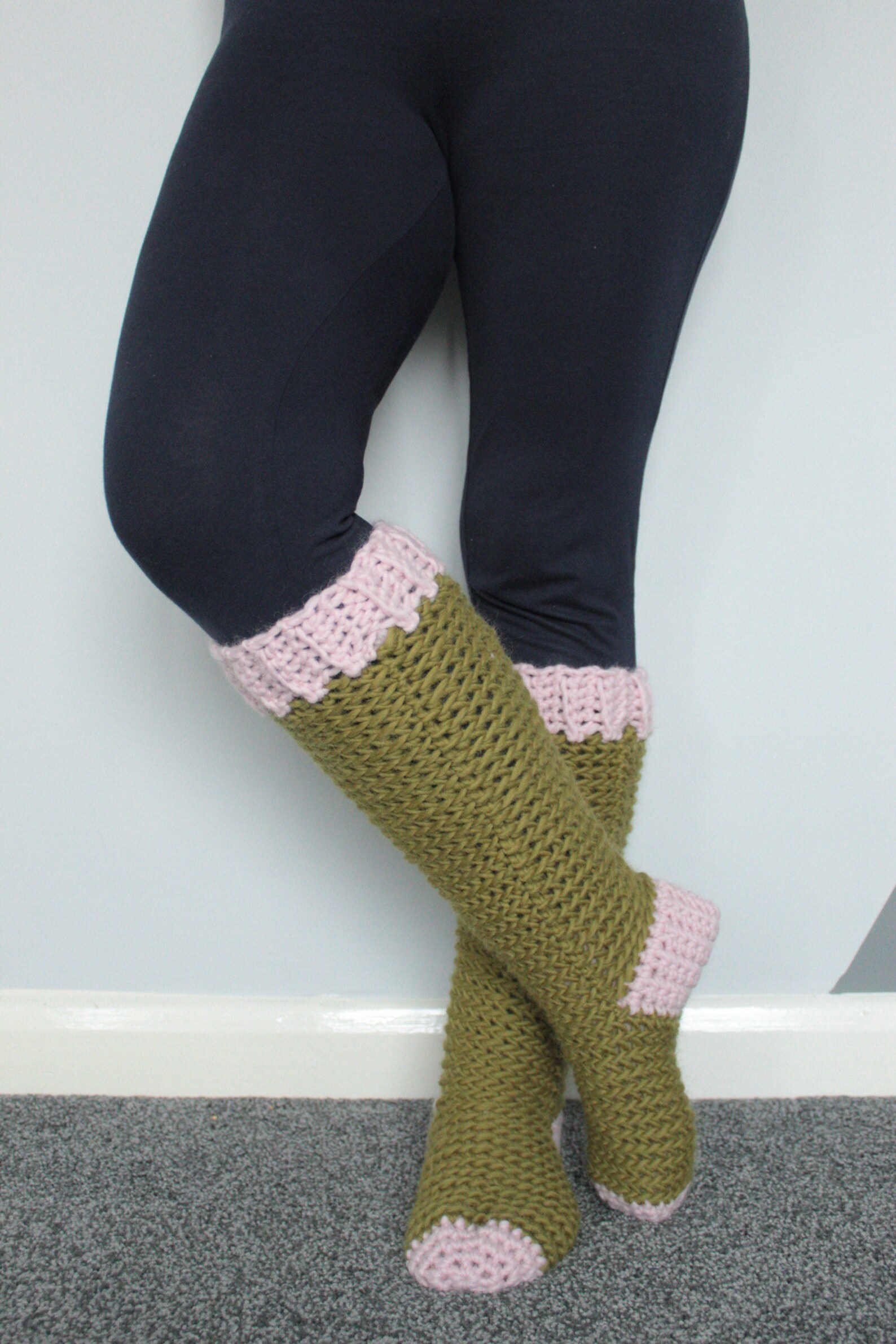 Chunky Crochet Socks Pattern/ Crochet Slipper Socks/ Knee High Crochet ...