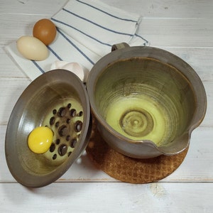 Copper Colored Egg Yolk and White Separator, Ceramic Egg Separator and ...