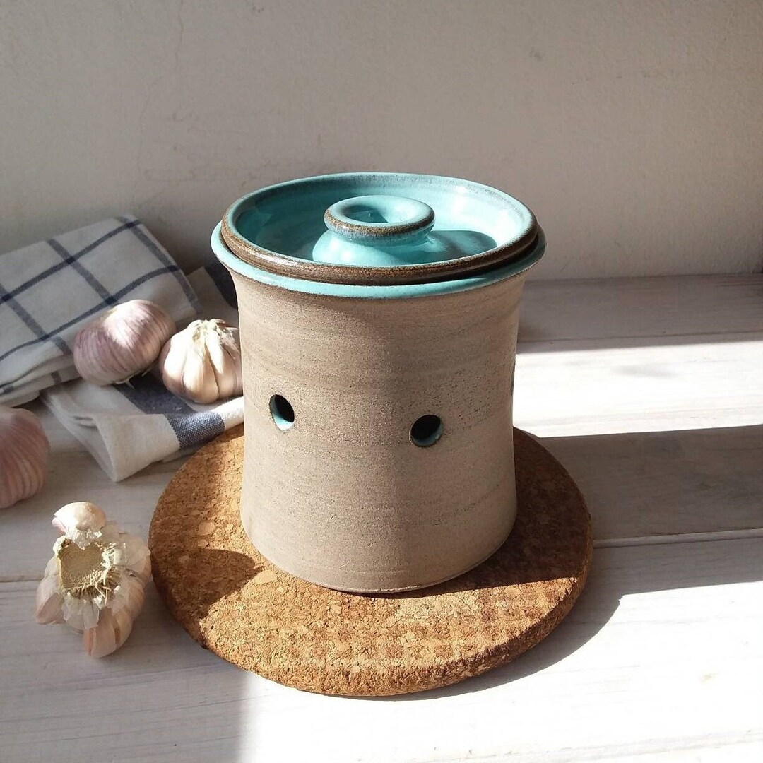 Light Blue Ceramic Garlic Keeper, Blue Gray Garlic Storage Container ...