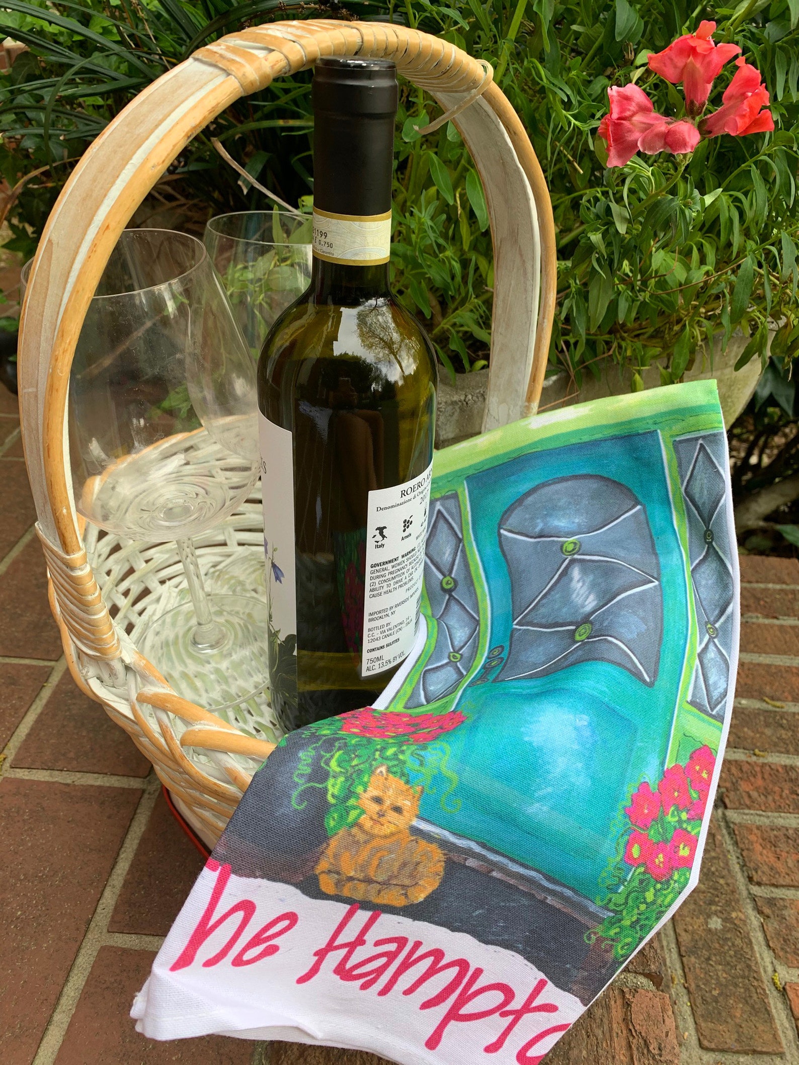 Tea Towel With the Hamptons and Bright Front Door, Lovely Long Island ...