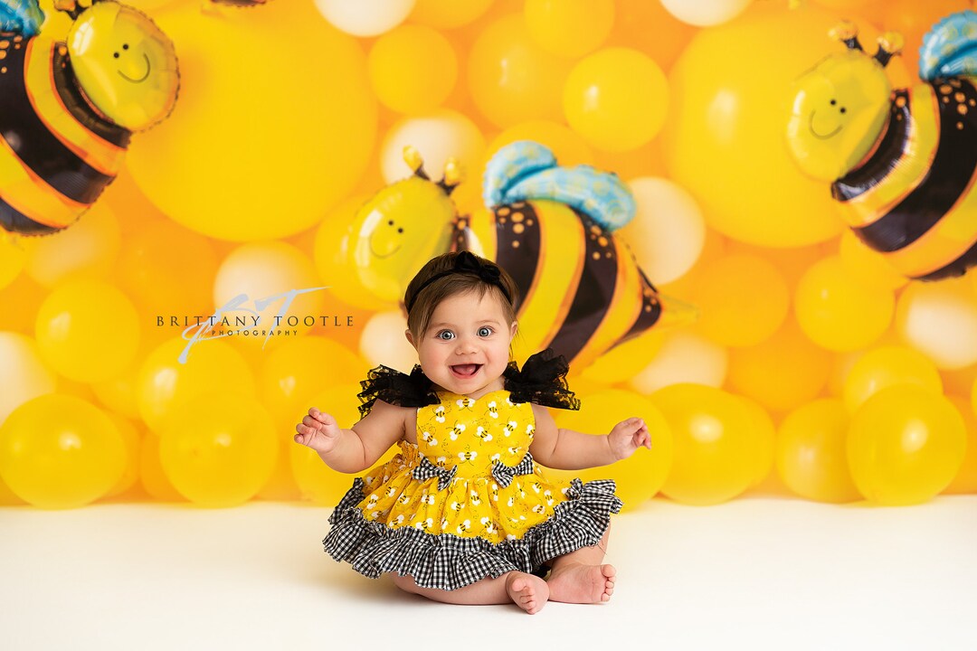 Buzz off poly Paper Photography Backdrop - Etsy
