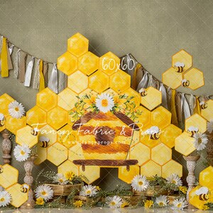 Bumble Beauty -photography Backdrop - Honeybees , Bee Hive, Honey 1st ...