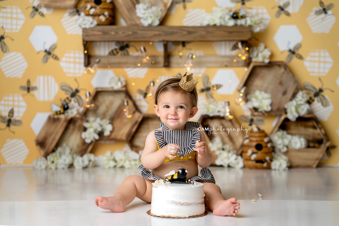 Beeyoutiful - Honeycomb, Bees, Birthday - Photography Backdrop - Etsy