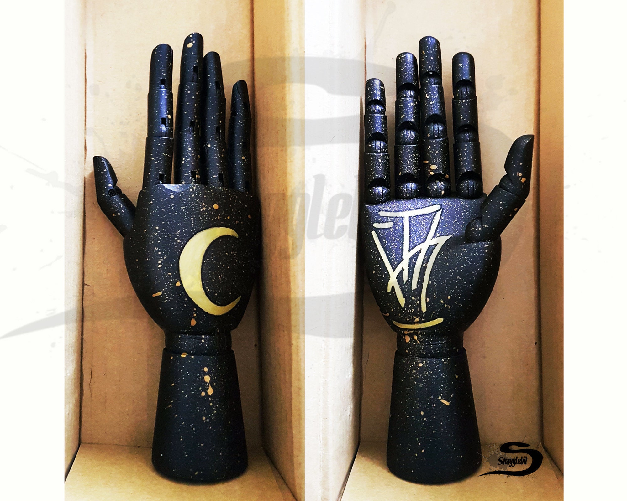 Palmistry Moon Phase Hand - Poseable Mannequin, Gypsy Esoteric Gothic ...