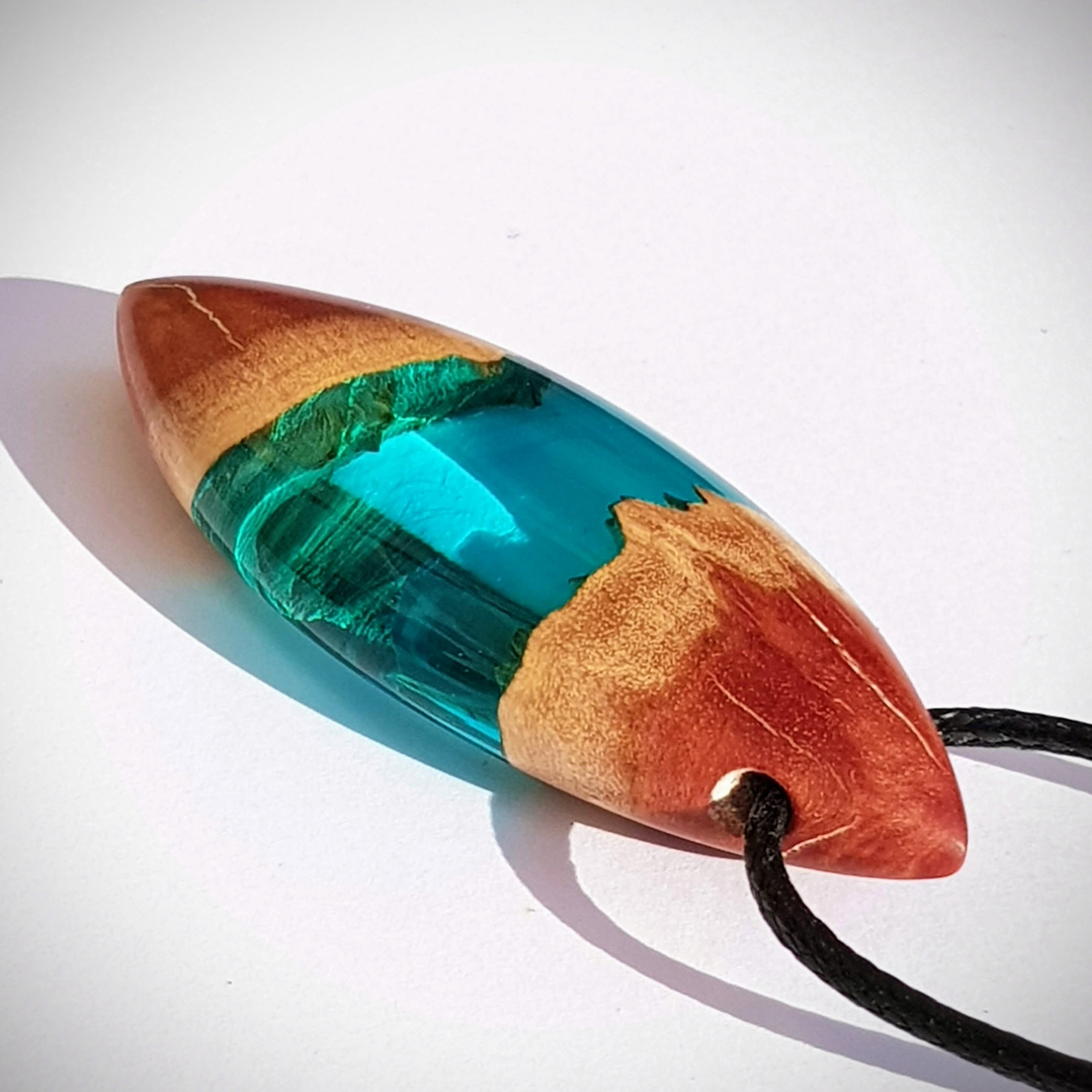 Wood Resin Pendant - Red mallee burl - Turquoise