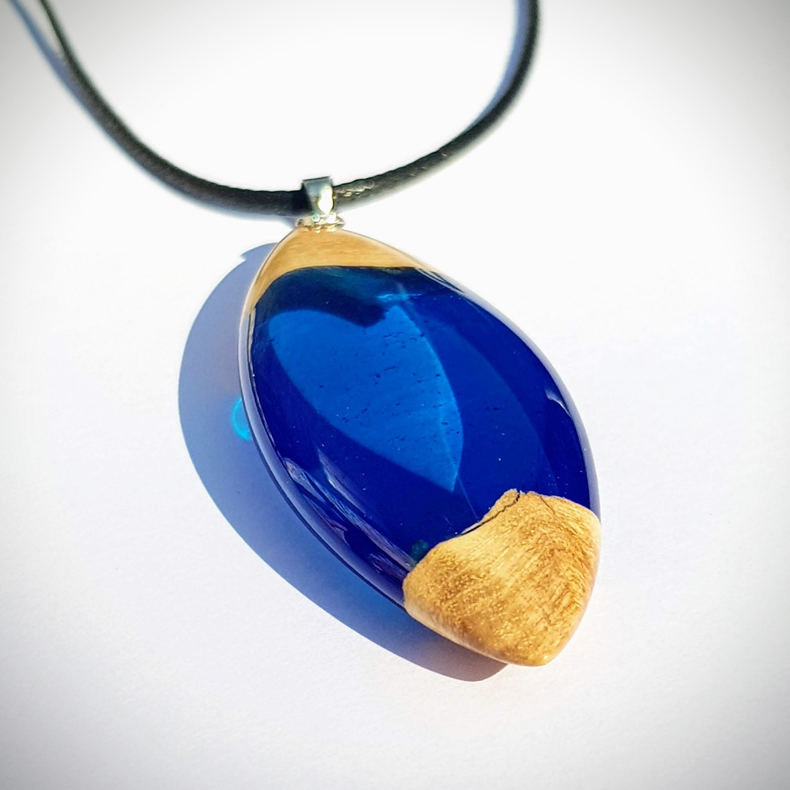 Wood Resin Pendant - Red mallee burl - Blue