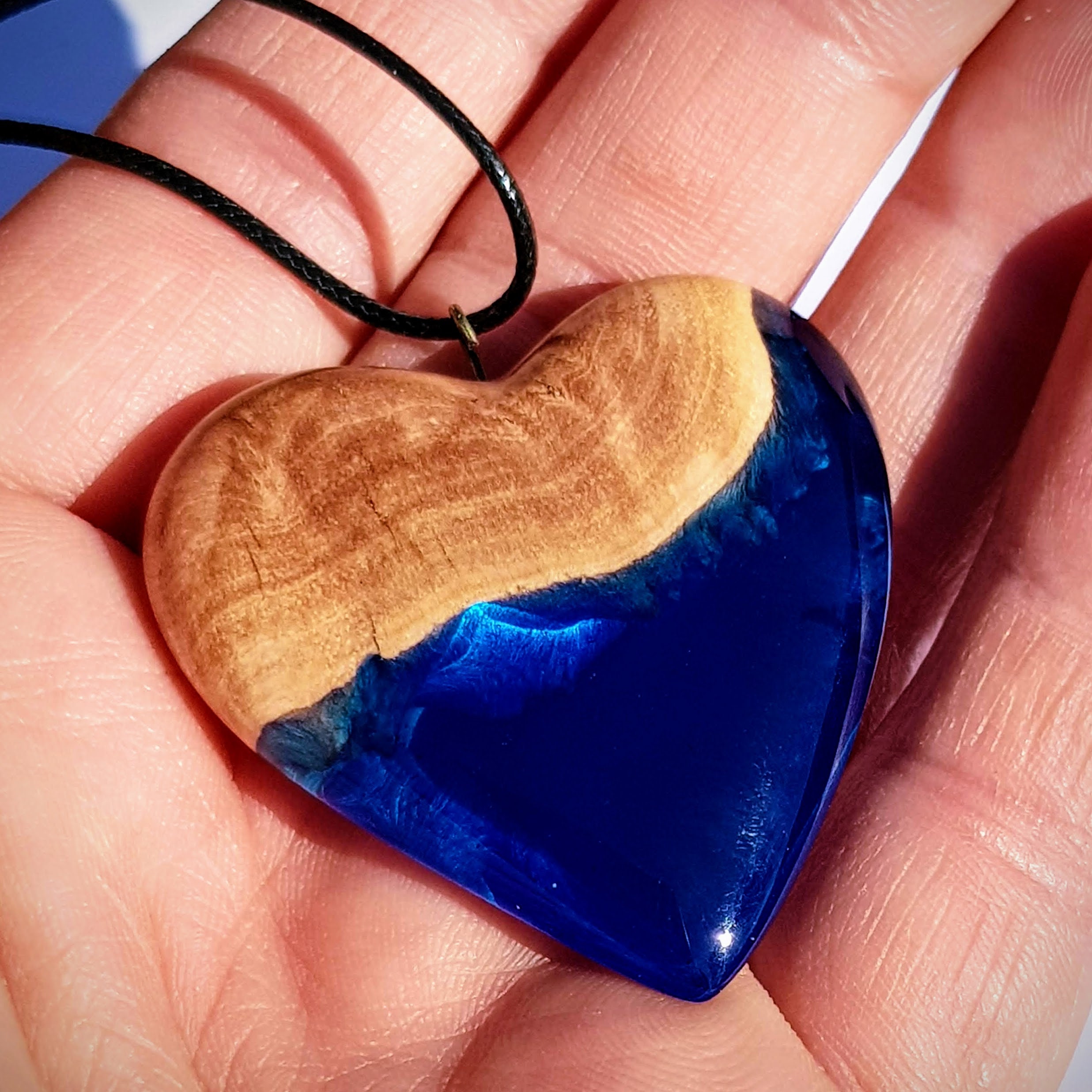 Wood Resin Pendant, Blue heart, Beachwear, Fashion Jewelry, modern ...