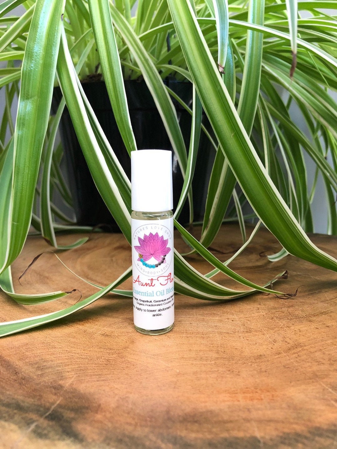 Aunt Flo Essential Oil Blend: Period Relief, Cramp & PMS Support - Etsy