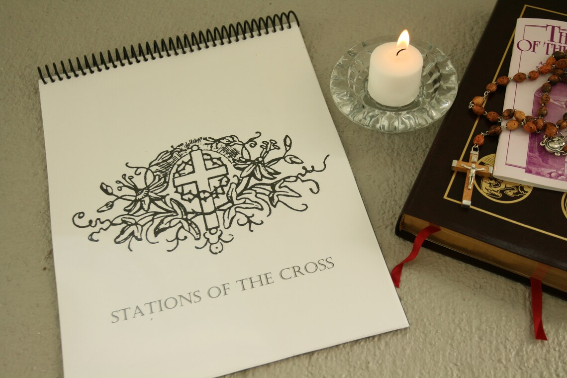 Catholic Stations of the Cross Printable Flip Book: Lent Devotion ...