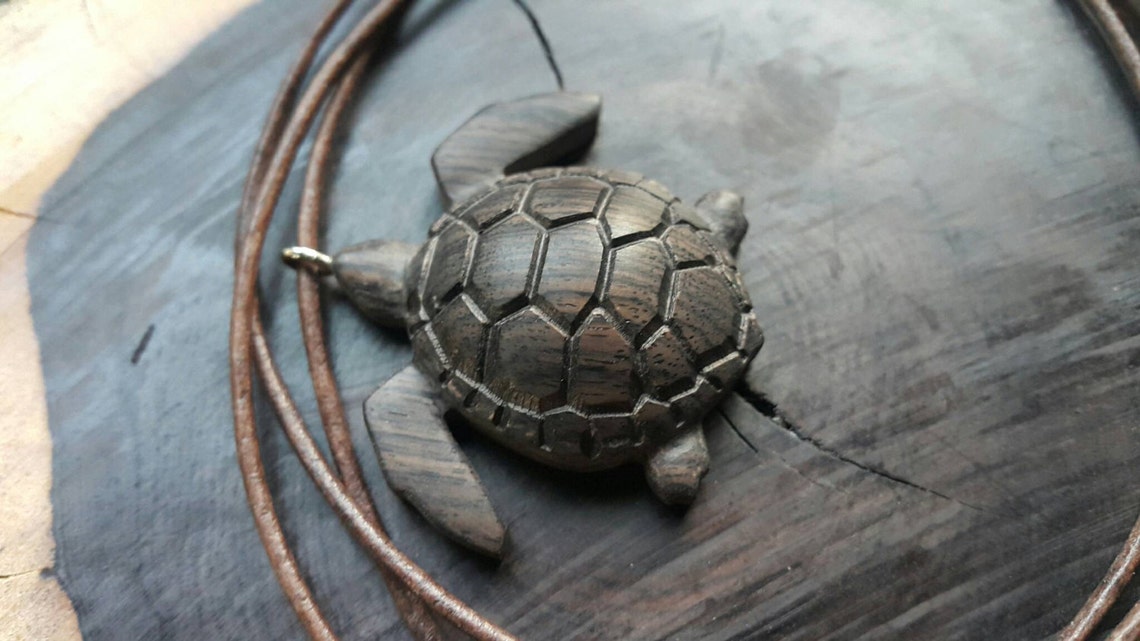 Turtle Necklace-christmas Gift-wooden Necklace-mens - Etsy