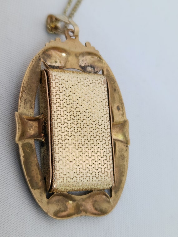 Antique Victorian Locket Necklace. Secret Hidden Comp… - Gem