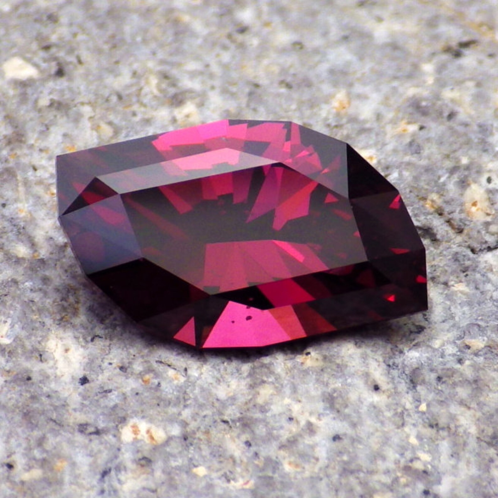 Pyralspite Umbalite Garnet-e. Africa 5.05 Ct Clarity Si1-hot | Etsy