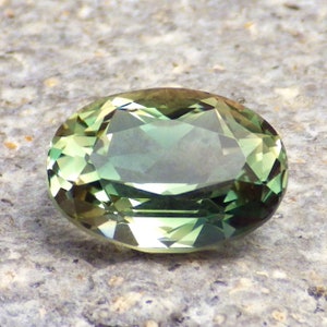 Green Dichroic Oregon Sunstone 4.42 Ct Flawless-for High-end - Etsy