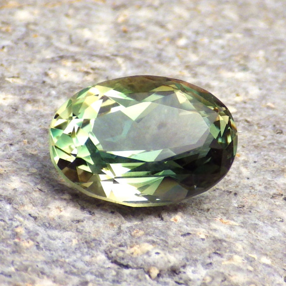 Green Dichroic Oregon Sunstone 4.42 Ct Flawless-For High-End | Etsy