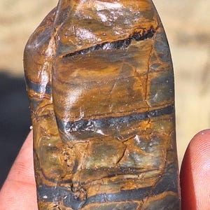 MAGNETIC Genesis Stone T01 Wyoming BIF Banded Ironstone Iron Hematite ...
