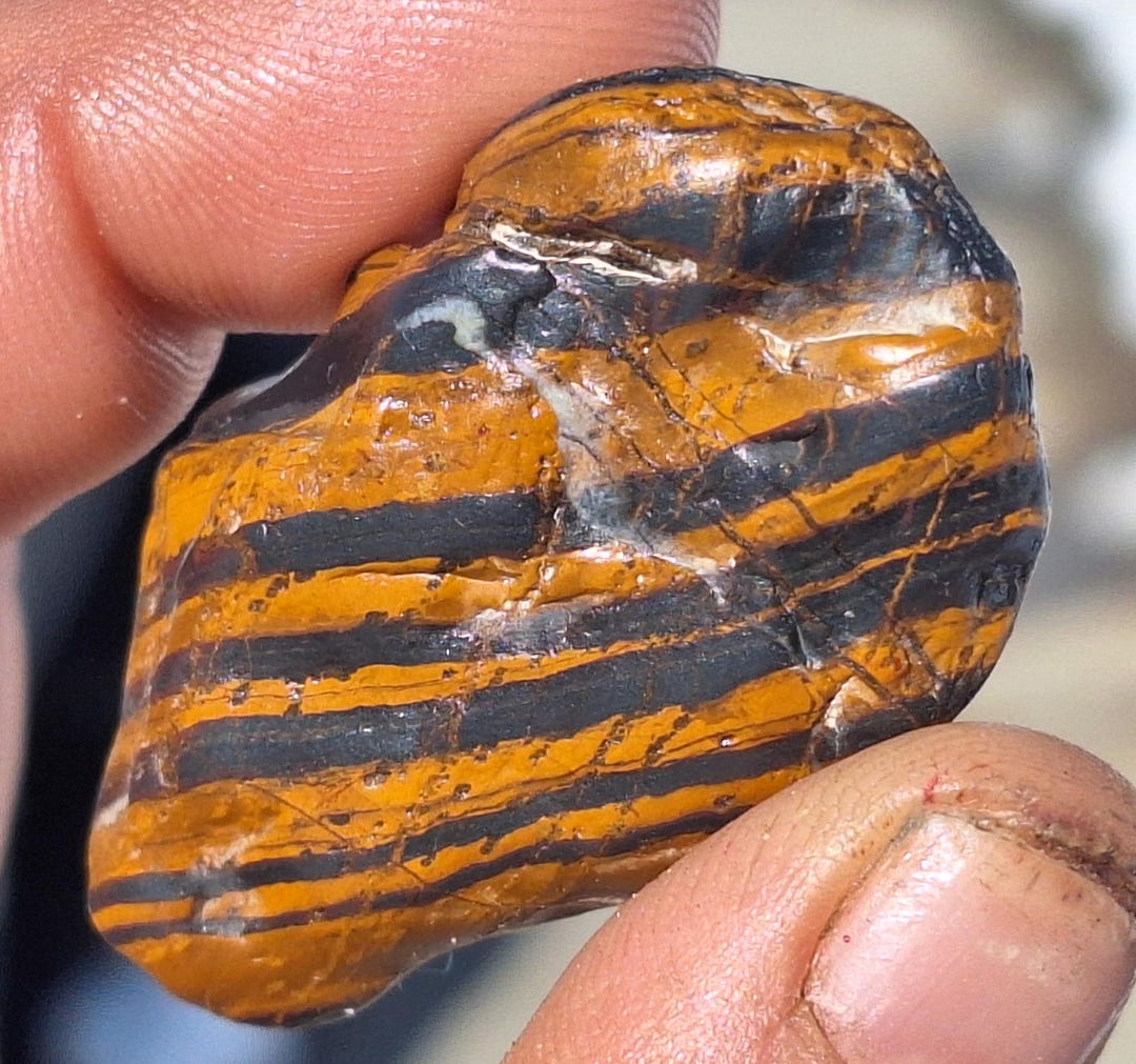 B.5 MAGNETIC Genesis Stone Wyoming BIF Banded Ironstone Hematite ...
