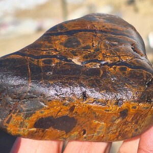 MAGNETIC Genesis Stone T01 Wyoming BIF Banded Ironstone Iron Hematite ...