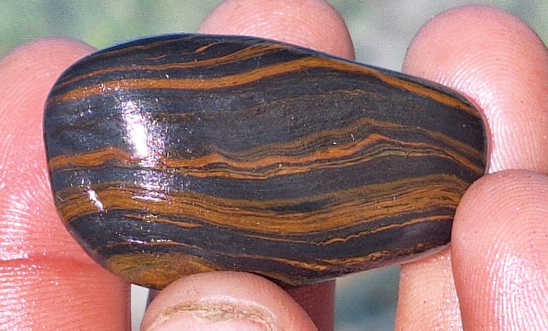 C27 MAGNETIC Genesis Stone Wyoming BIF Banded Ironstone Magnetite ...