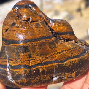 MAGNETIC Genesis Stone T01 Wyoming BIF Banded Ironstone Iron Hematite ...