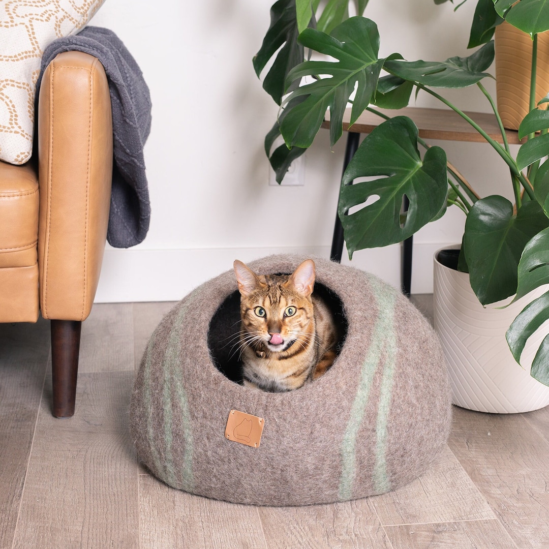 BEST Cat Bed Stripe Design Cave Natural Organic Merino Felt Wool Soft ...