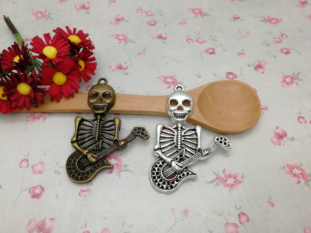 6/20 Pieces Metal Skull Guitar Singer Pirate Skeleton Pendant Necklace ...