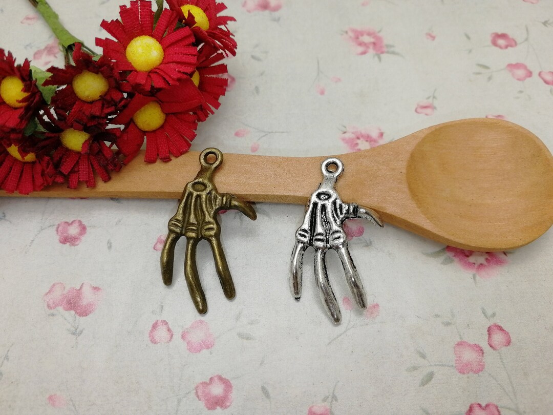 10/50 Pieces Metal Skeleton Talon Hand Pendant Necklace Earring ...