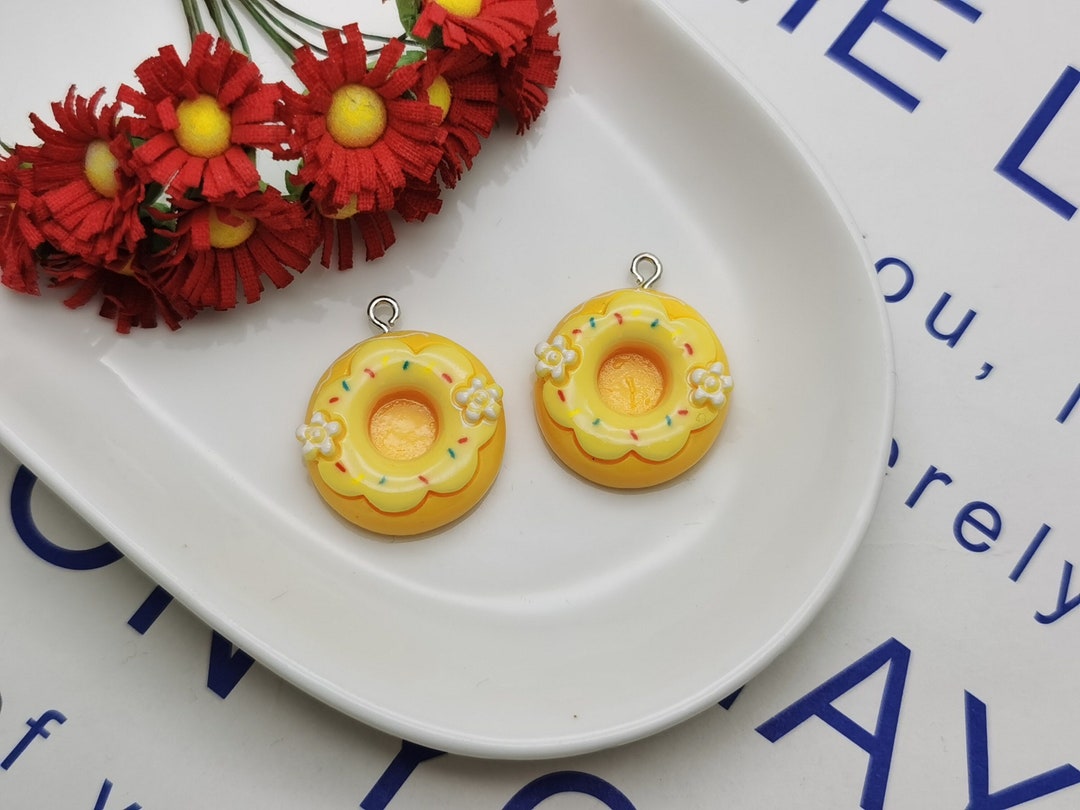 6/20 Pieces Plastic Doughnut Donut Pendant Charm , Resin Handmade ...
