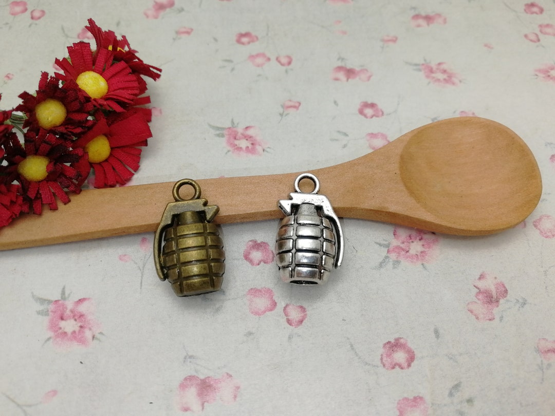 6/20 Pieces Metal Antitank Grenade Bomb Pendant Necklace Earring ...